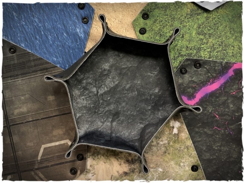 Dice trays - random pack, 20 pcs | DeepCut Studio