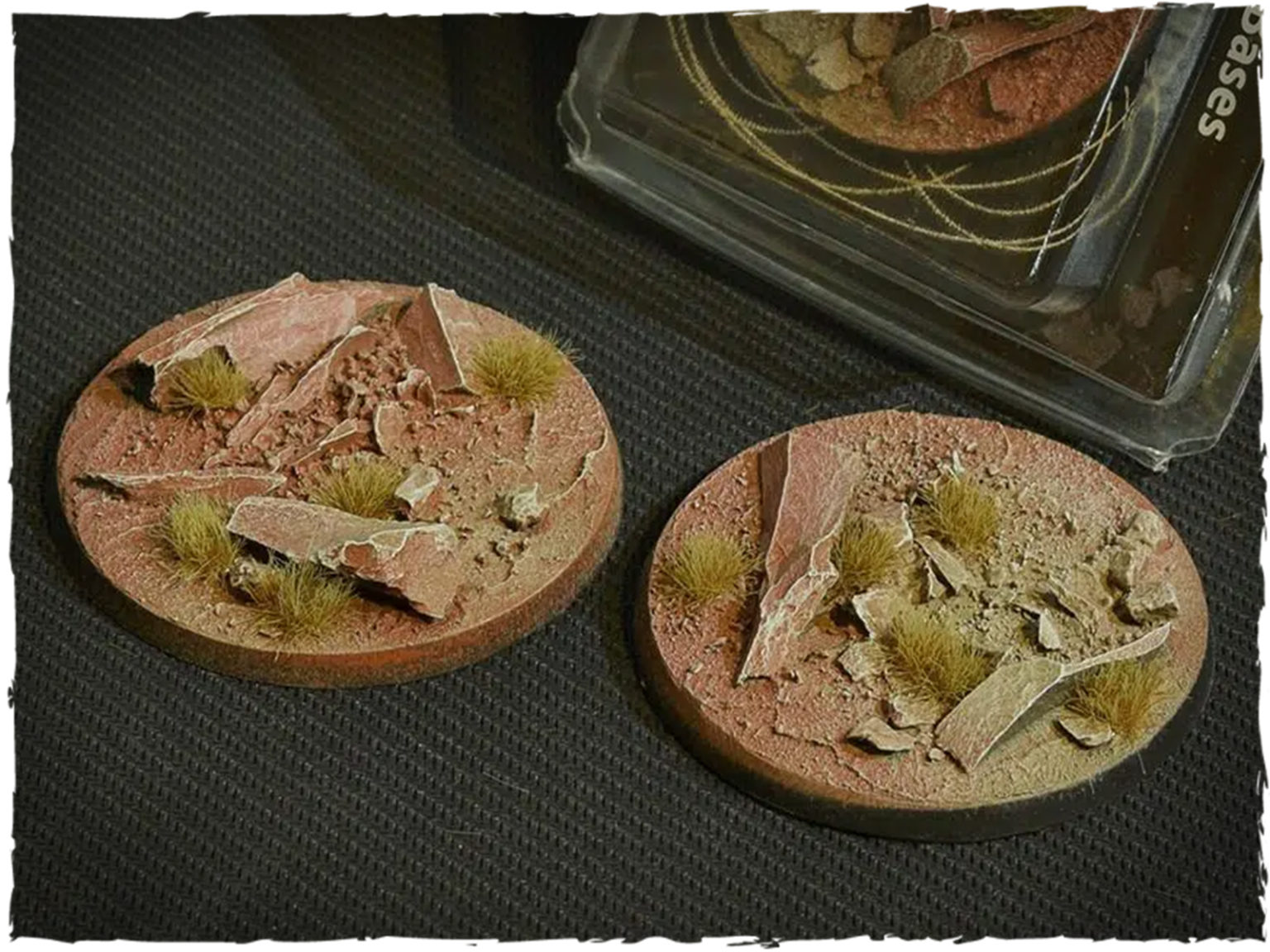 Battle ready bases - Badlands, 60 mm, round, x2 | DeepCut Studio